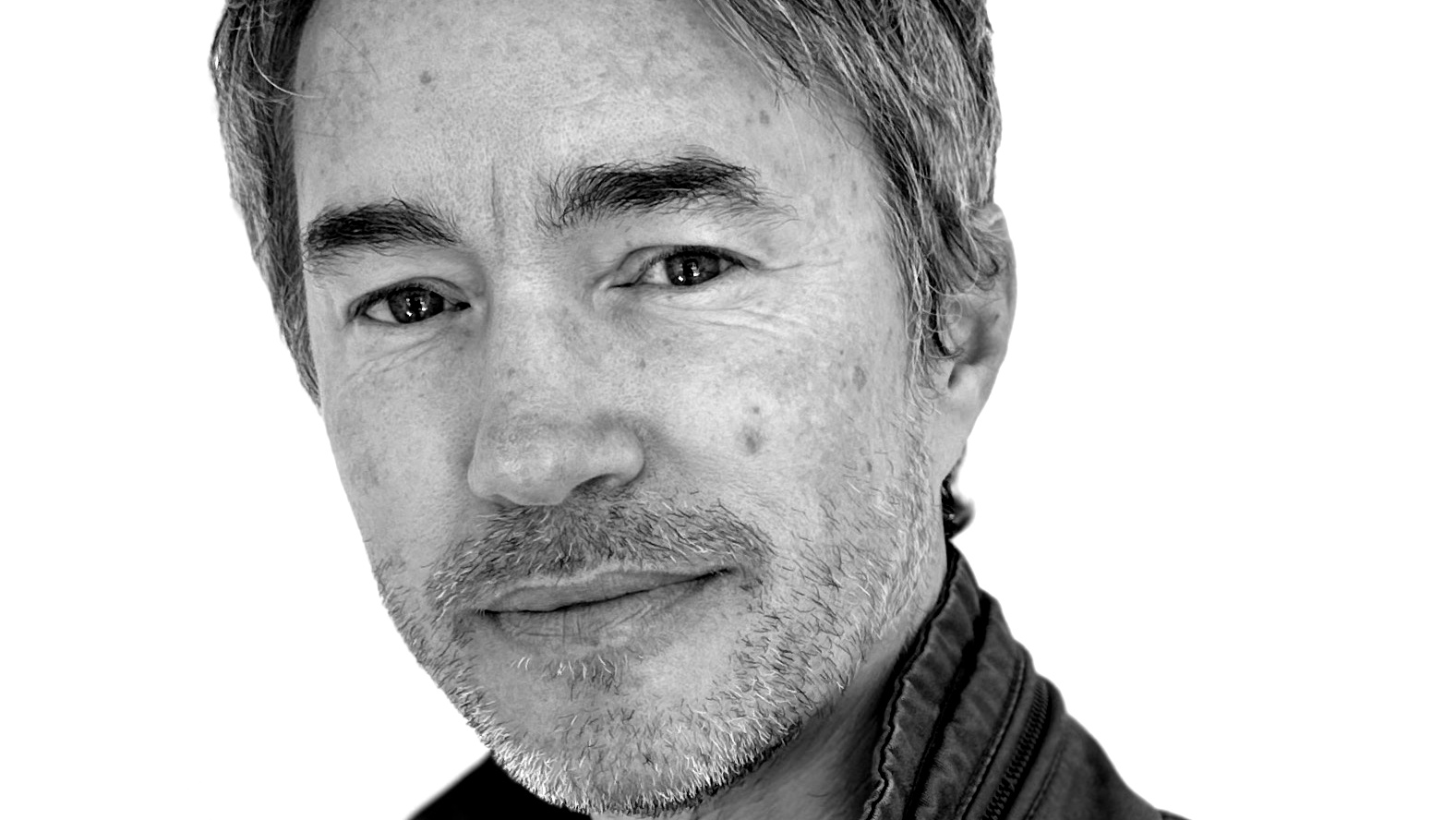Tom Wisdom — British Actor | Film, Television & Theatre
